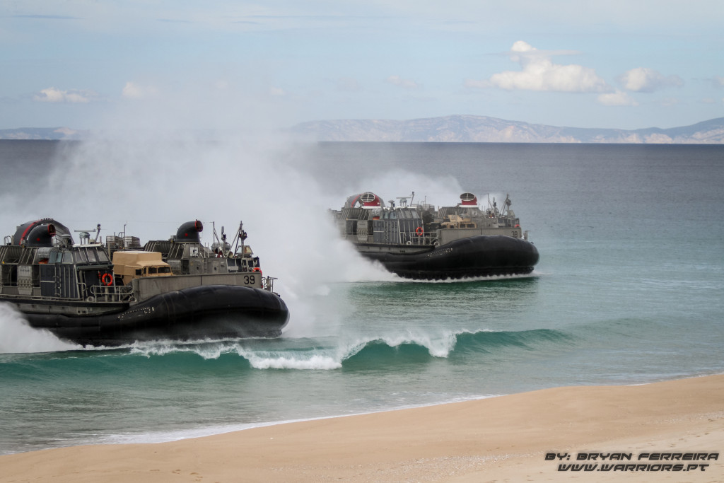 2 LCAC da US Navy | The Way of the Warrior(s)